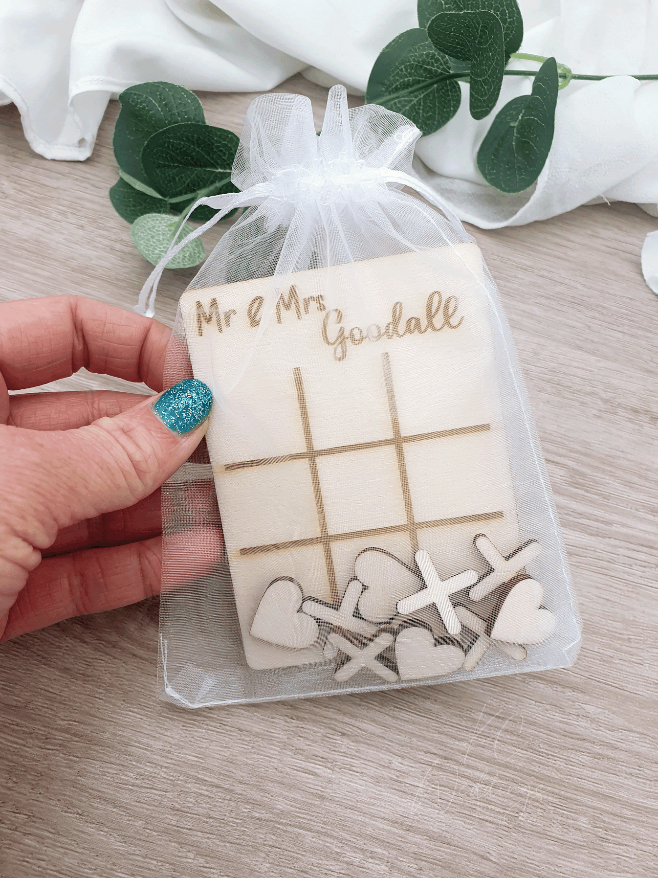 Wooden Noughts and Crosses Table Game – KCWeddings